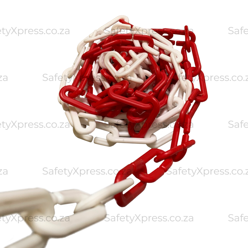 RoadQuip Plastic Chain | SafetyXpress